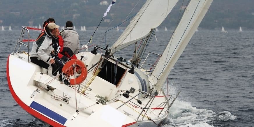 Veleros de regata ⛵ develeros.net